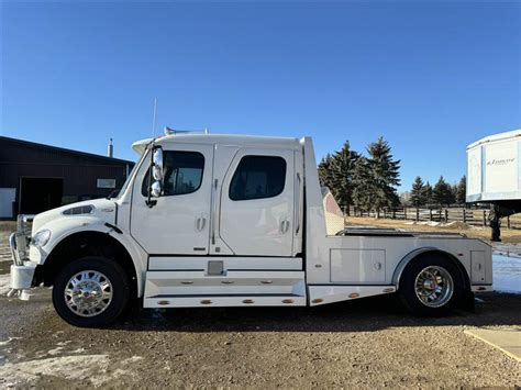 2008 Freightliner M2 Sport Chassis