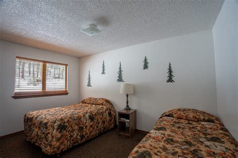 Cabins Diamond Lake Resort