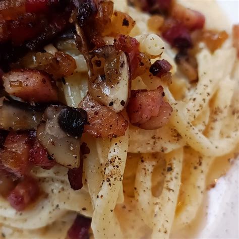 The Devils Menu Tinnahinch