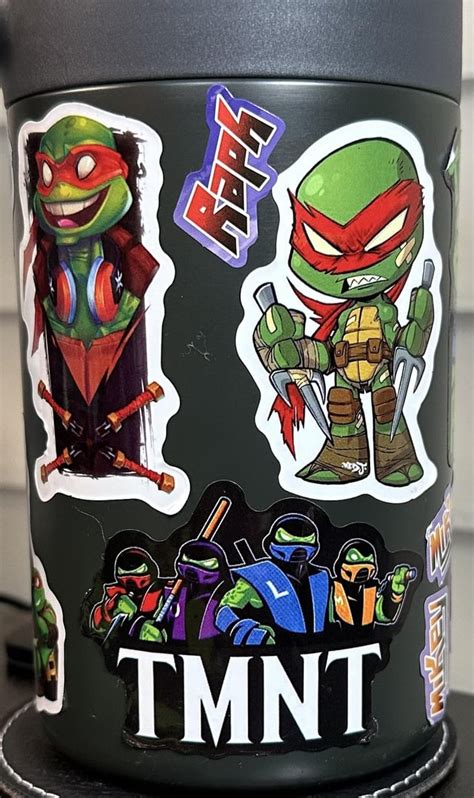 Sticker Bomb Water Mug Rtmnt