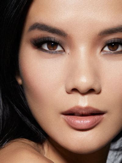 Static Lashes Static Nails