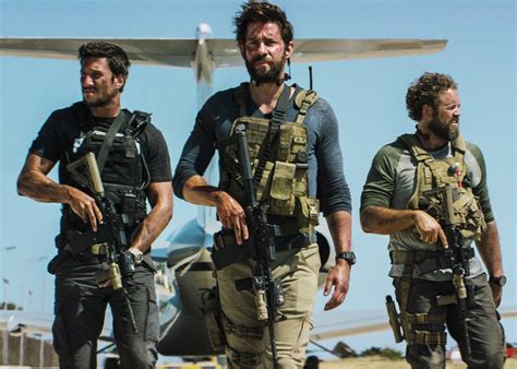 13 Hours The Secret Soldiers Of Benghazi Offers Action And Heart
