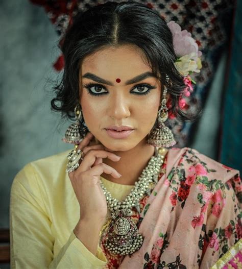 Ayush Kejriwal Clothing On Tumblr The ‘damokila Haar And ‘chunakar Jhumka For Purchases