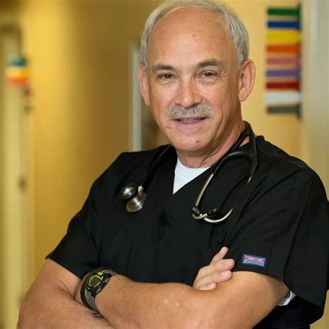 Veterinarian Staff All Creatures Animal Clinic Florida