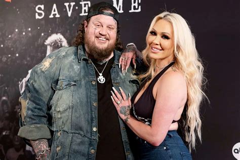 Bunnie Xo Reveals Husband Jelly Roll Is Falling In Love With Himself