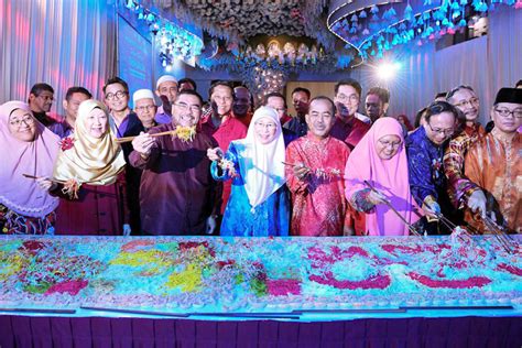 Rumah Terbuka Tahun Baharu Cina Parlimen Bandar Tun Razak Makkal Osai