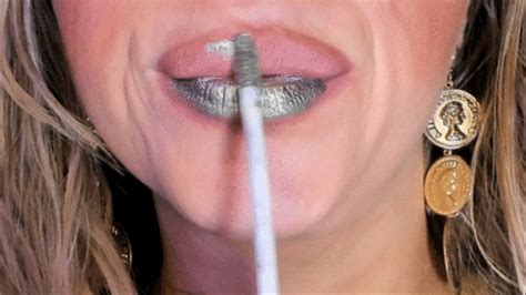 Silver Metallic Lipstick Blackout Kisses Lip Smelling Hd Wmv