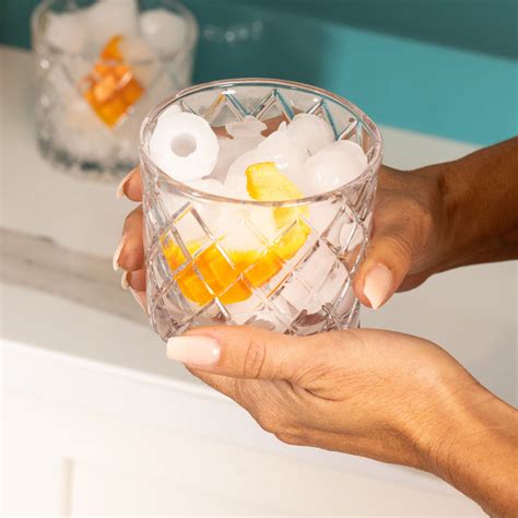 Igloo 33 Pound Automatic Portable Countertop Ice Maker Machine Aqua