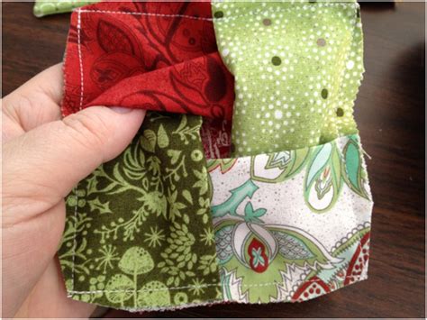 Fabric Mill Holiday Mug Rug Tutorial