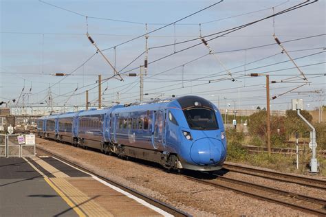 Lumo 803002 Class 8030 Hitachi Iepat300 Ac Emu 5 Car Flickr