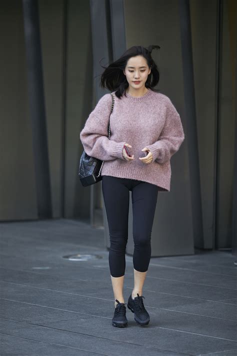 王智泳装 随意云