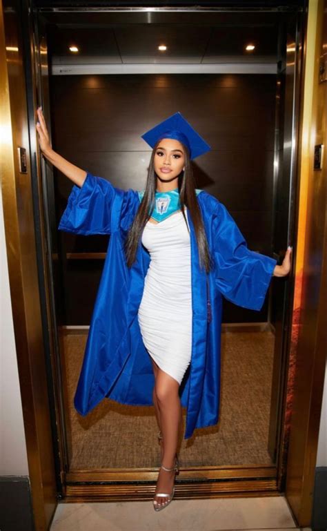 40 Cute And Classy Graduation Dresses For College To Slay Graduation Day