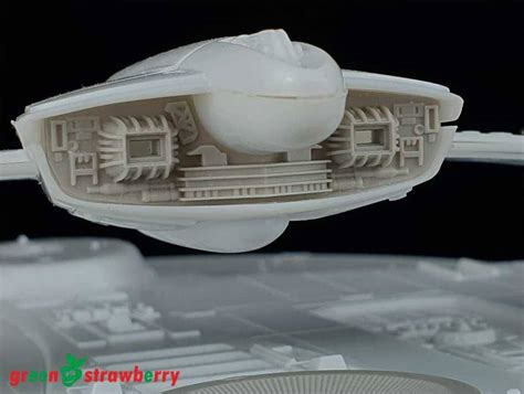 Miranda Class Starship Early Version Fruitpack