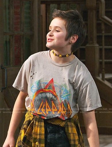 Winnie Webber Outfits And Fashion On Bunkd Shiloh Verrico