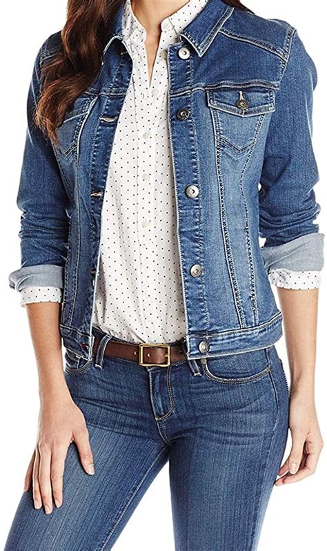 The Most Lightweight Denim Jackets For Women That Travel