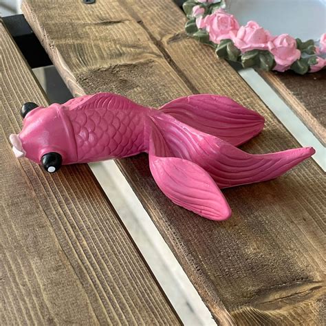 قیمت و مشخصات مجسمه مدل ماهی زیراکو