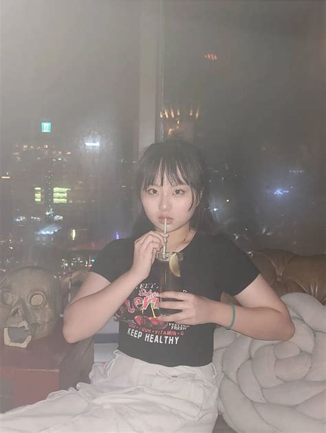 Yuting Chen Yuting0124 On Threads