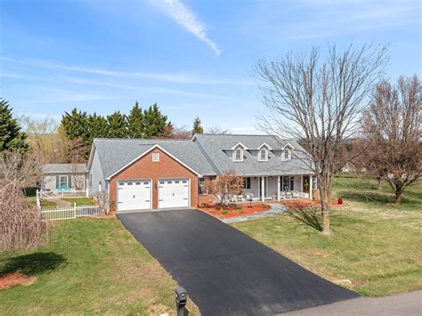 85 Tims Orchard Rd Troutville Va 24175 Zillow