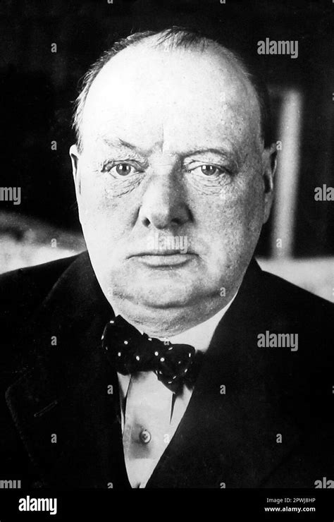 Old winston churchill Black and White Stock Photos & Images - Alamy