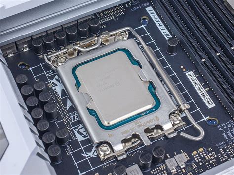 Intel Core I7 12700k Review Almost As Fast As The I9 12900k