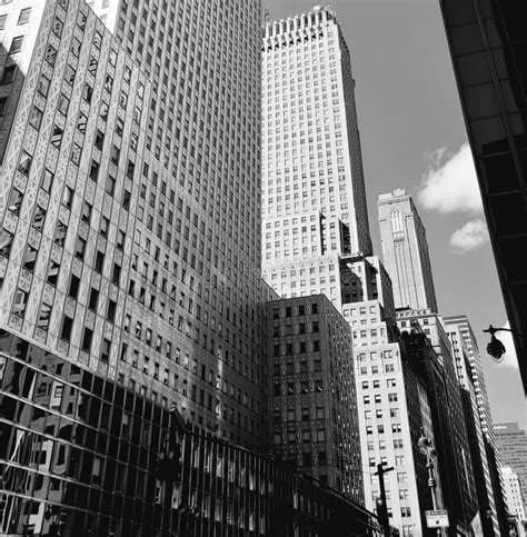 Edificios De Manhattan En Blanco Y Negro Foto De Archivo Imagen De