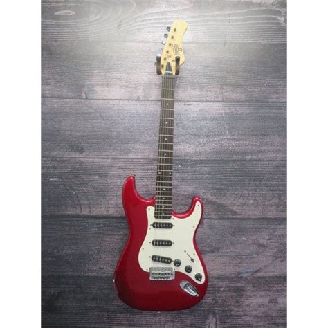 Buy Used Strat Style Electric Guitar Sam Ash Music