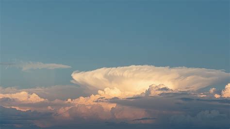 Free Majestic Anvil Cloud Photo Cloudscape Cumulonimbus Anvil Download At Stockcake