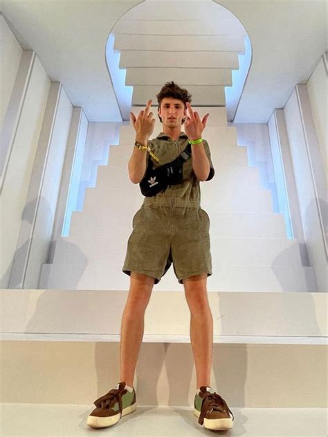 Anthpo White Man Guys Collection