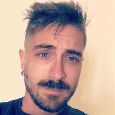 Jonny Jonny 93 On Threads