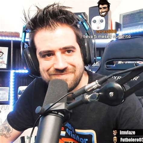 Pin De Camila Alejandra En Auronsito Youtubers Españoles Gente Guapa Fotografía