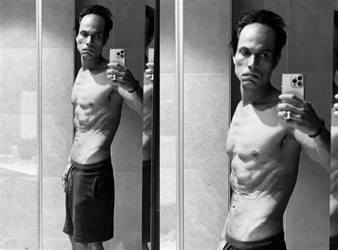 Best Randeep Hooda Posts Reddit