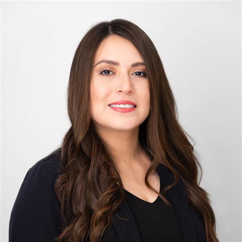 Vanessa Andino Refresh Dermatology