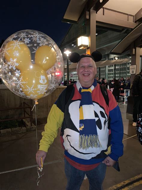 Time For A Happy Post Here Happy Mickey Balloon Monday Go Ahead