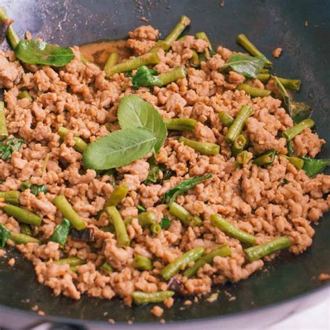 Thai Holy Basil Stir Fry Pad Krapow Carne Diem