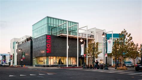 Moah Lahmon Architects