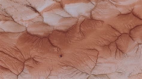 تپه های رنگین کمانی