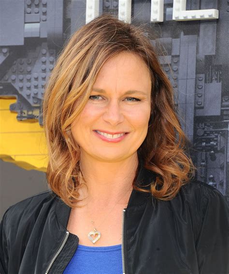 Mary Lynn Rajskub At The Lego Batman Movie Premiere In Los Angeles 02