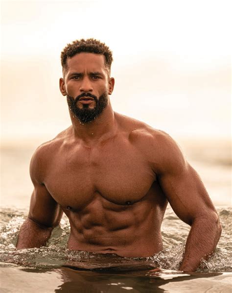 Model Joel Green Matthews Island