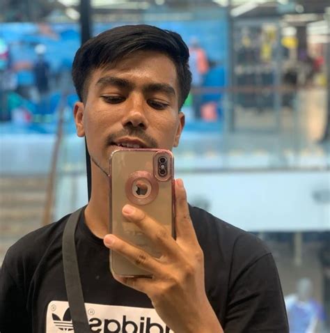 123 Poses Try This 🕶️photography Style Bk Sanathoi