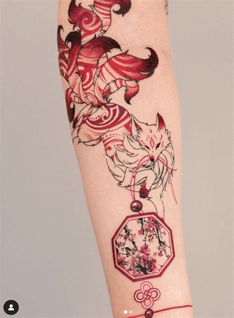 13 Spiritual Kitsune Tattoo Ideas For The Sly And Cunning