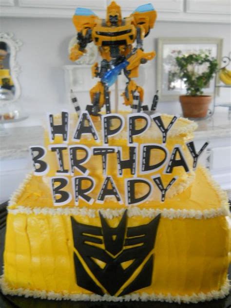 A Birthday Cake That Is Shaped Like A Transformer