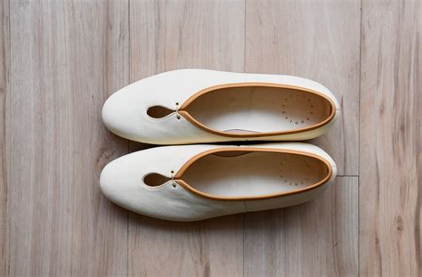 Restock Tear Pumps Post Production Auba Jaconelli