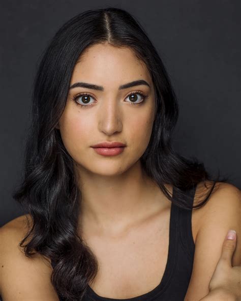 paolina hernandez van kleef green bean ̈ instagram