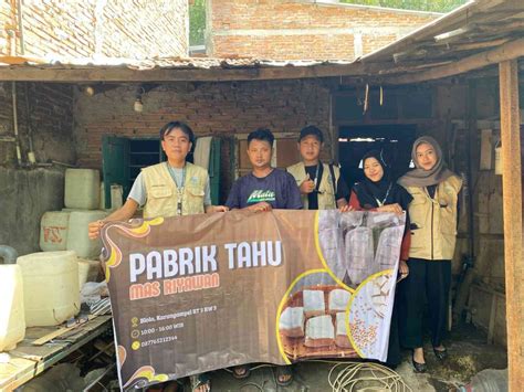 Umkm Karangampel Semakin Beragam Pabrik Tahu Mas Riyawan Hadirkan Tahu