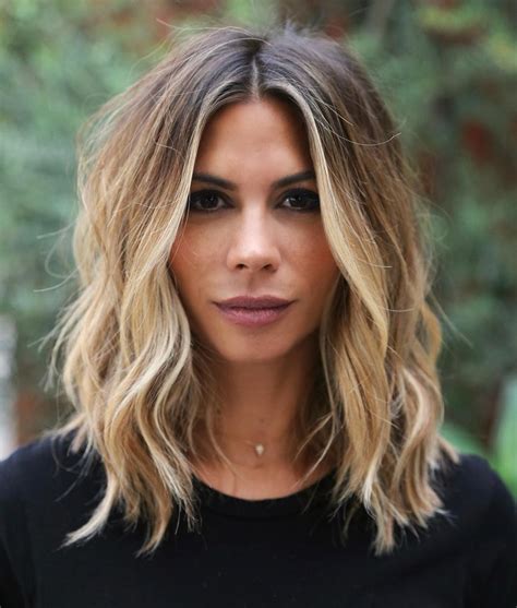 50 Brand New Medium Length Hairstyles For Thick Hair To Try In 2025