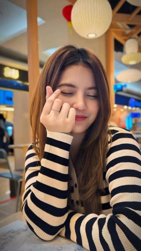 Cute Girl Dp For Instagram