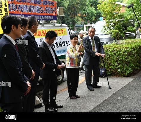 R L Koichi Wajima Hideko Hakamada Shosei Nitta Hitoshi Watanabe Yutaka Manabe Hidenobu