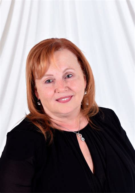 Theresa Bush Administrative Expert