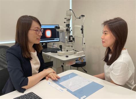 Dr Eugenie Poh Sr Consultant Ophthalmologist At Eye Max Centre