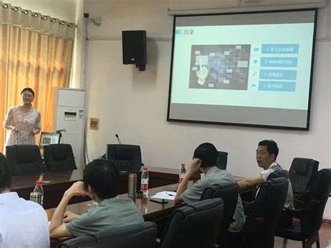 我院举行 级MPAcc研究生专业实践报告会